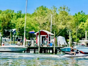Smith's Marina